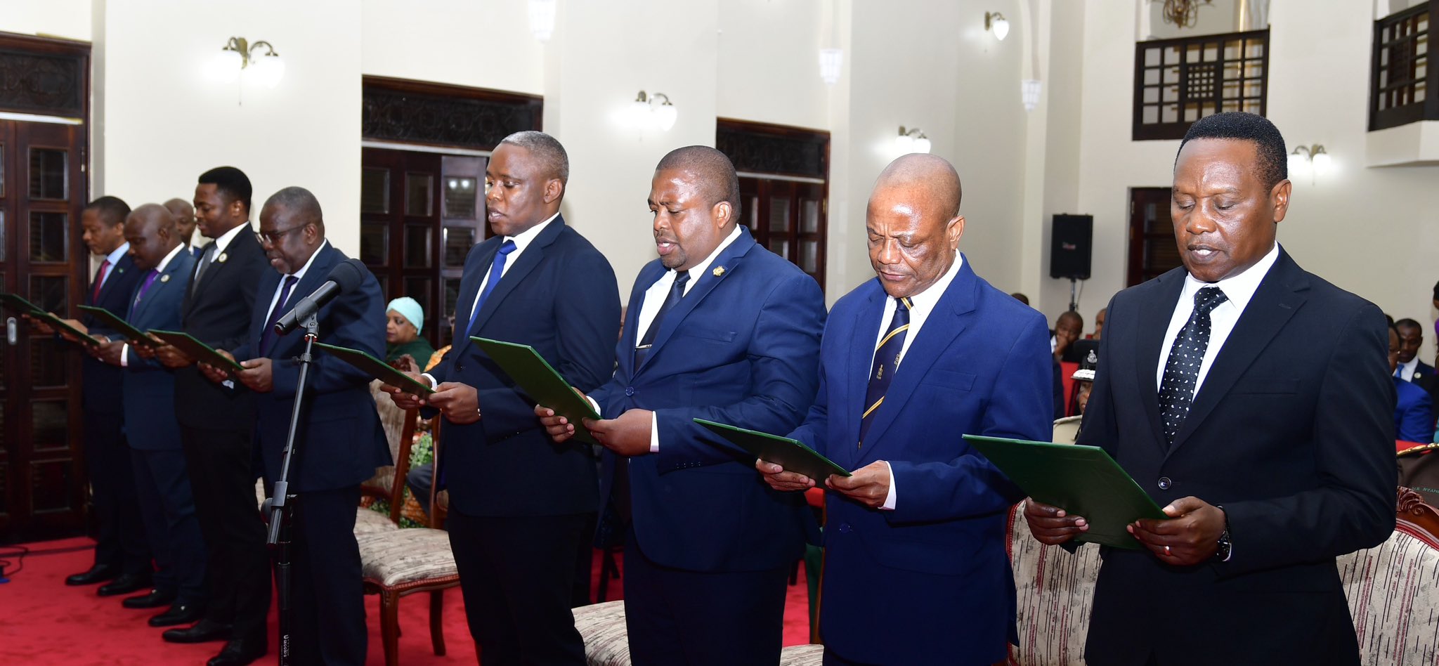 Rais Samia awapa maelekezo mabalozi - HabariLeo