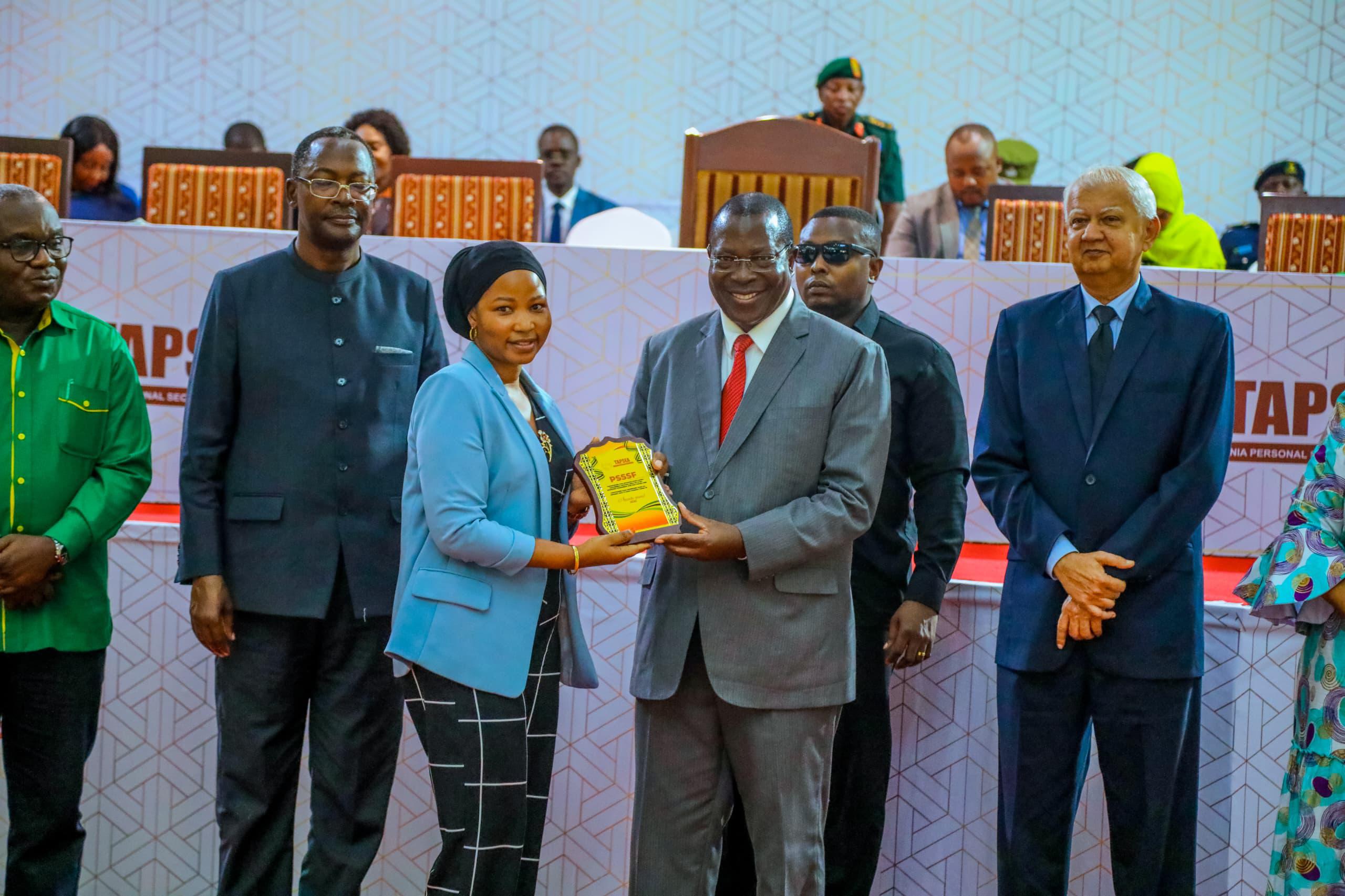 PSSSF wapewa tuzo kufanikisha mkutano TAPSEA - HabariLeo